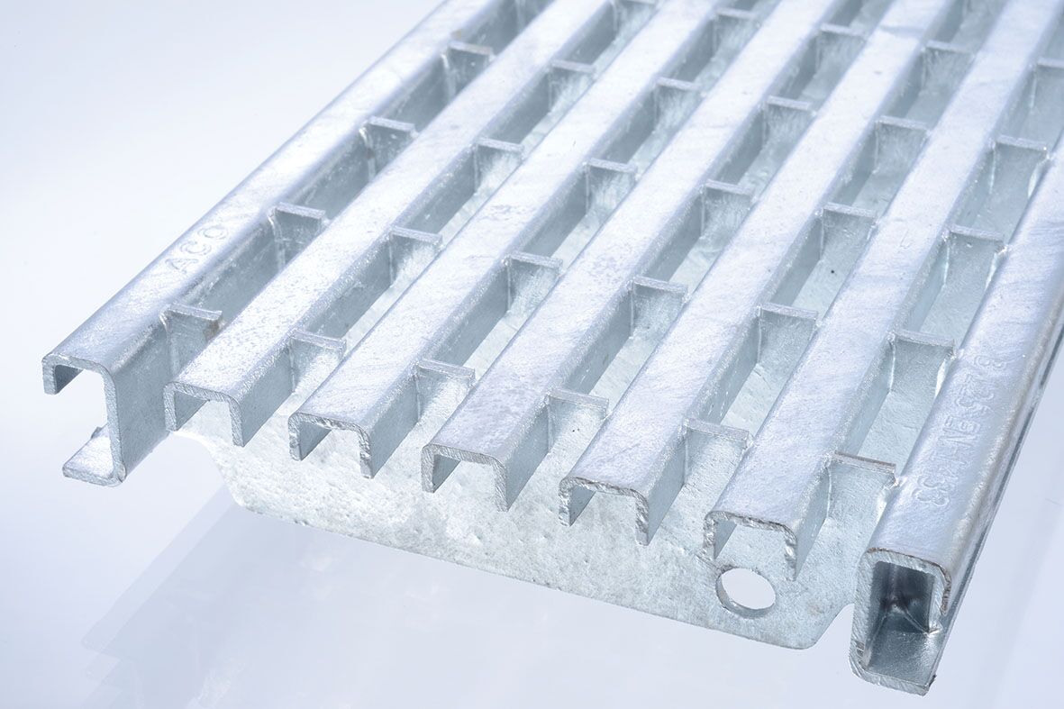 Removable Heelsafe Anti-Slip grates